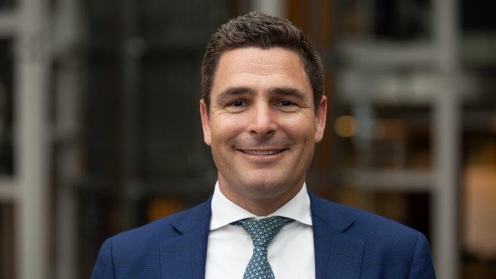 CFS launches third fund with $1.9tn US manager - Money Management