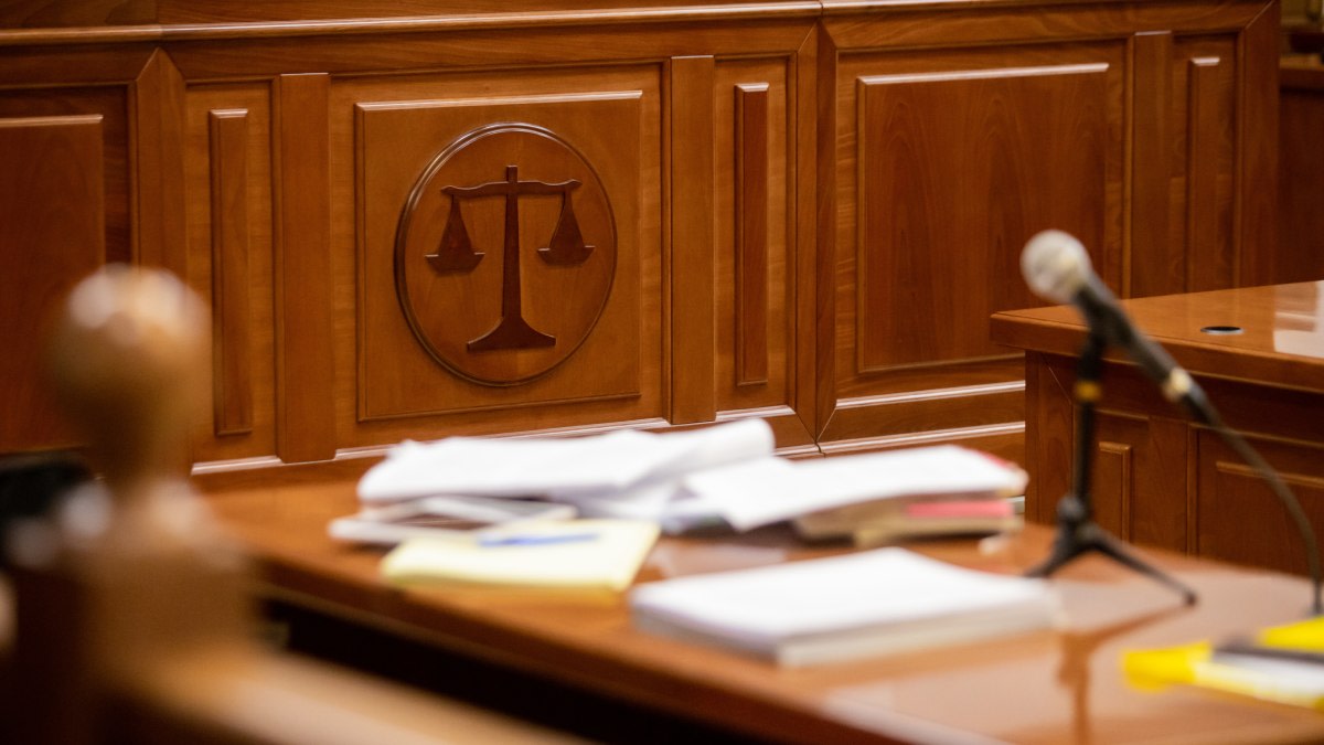 Financial planner jailed for nine years for $3.3m fraud - Money Management