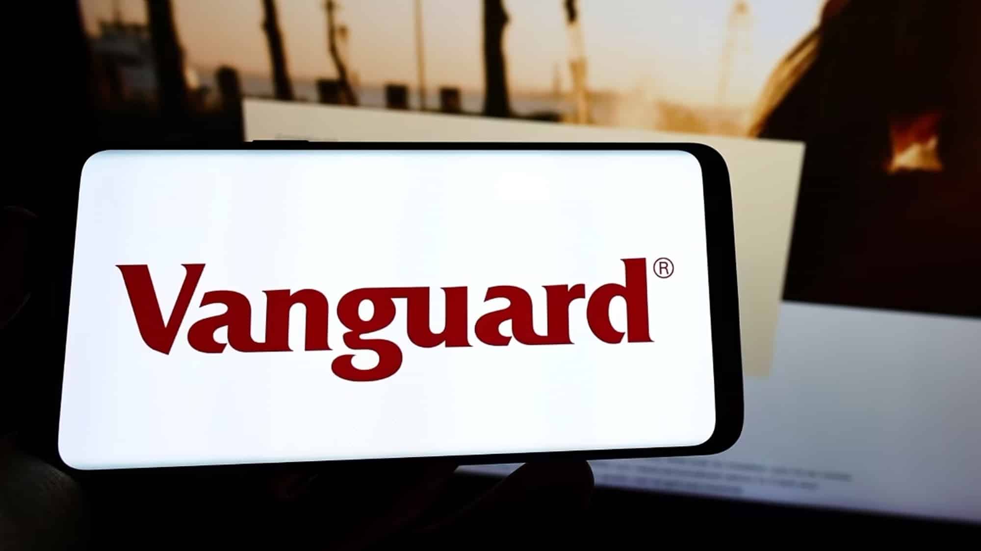 Vanguard partners with LIS to launch active-passive model portfolios ...
